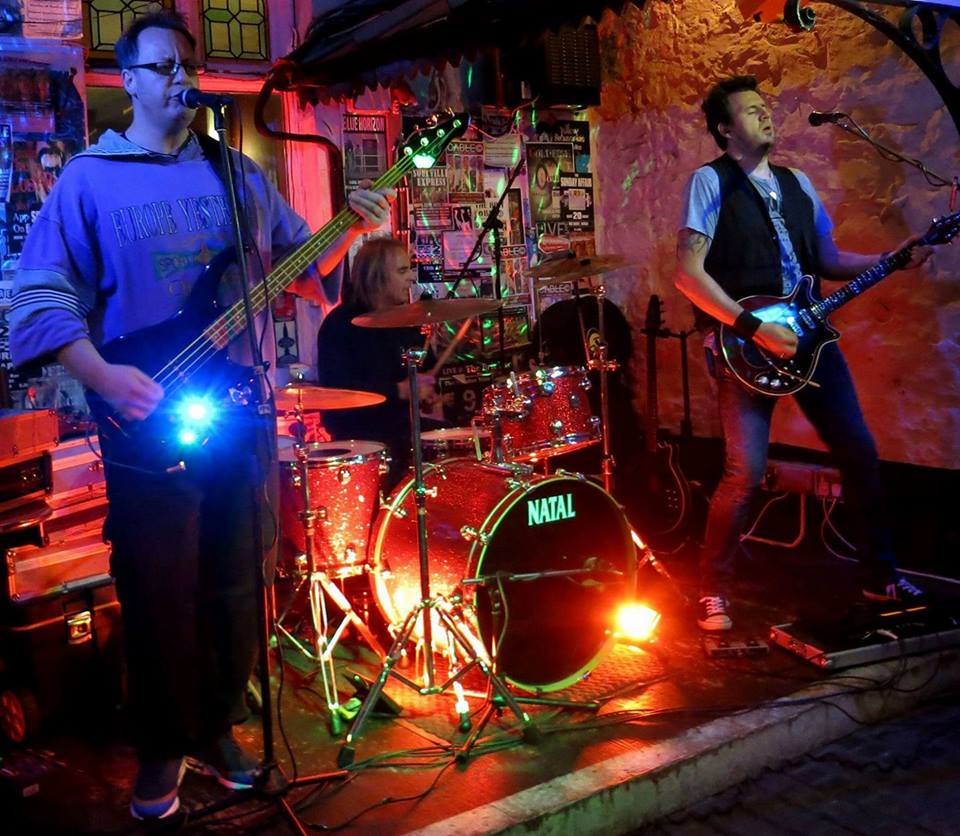 MrFishyBand – Bank Farm Leisure