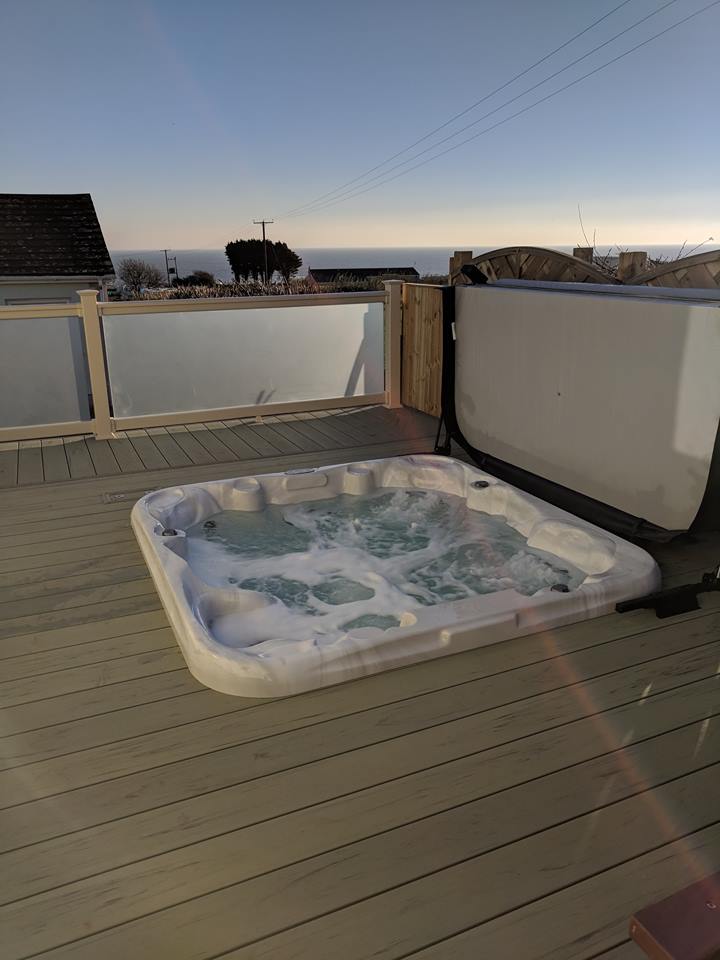 46450845_910967735763879_165281044608581632_n – Bank Farm Leisure